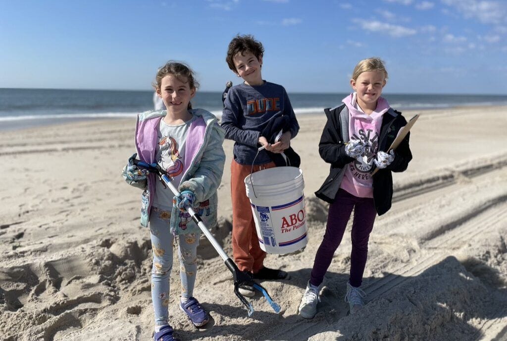 Celebrating Earth Day With A Beach Cleanup - Long Island Media Group