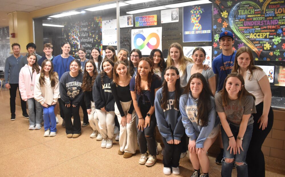 Wantagh Student Leaders Promote Autism Acceptance - Long Island Media Group